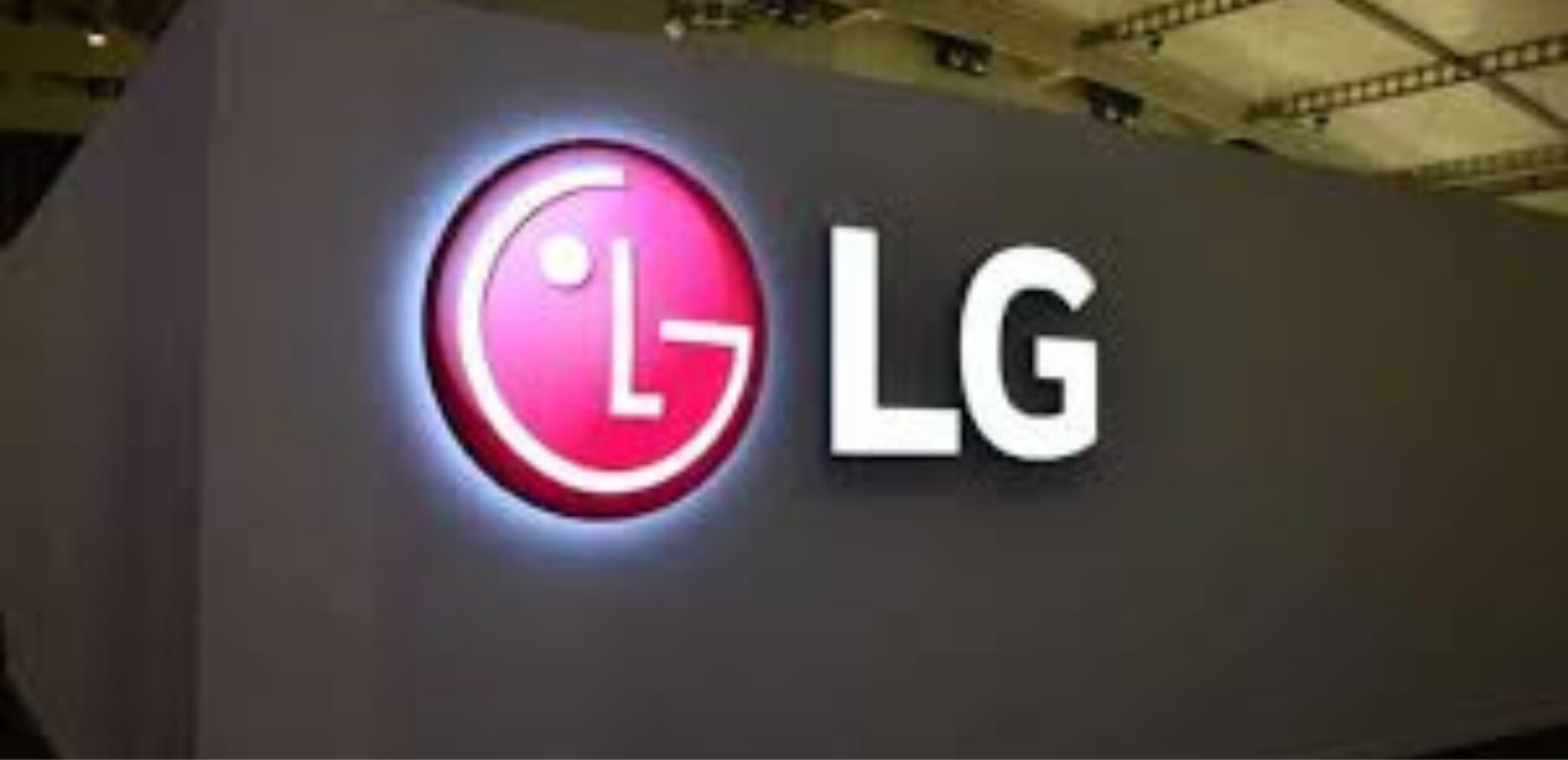 LG Unveils CLOiD: The Two-Armed AI Robot Promising a "Zero Labor Home ...