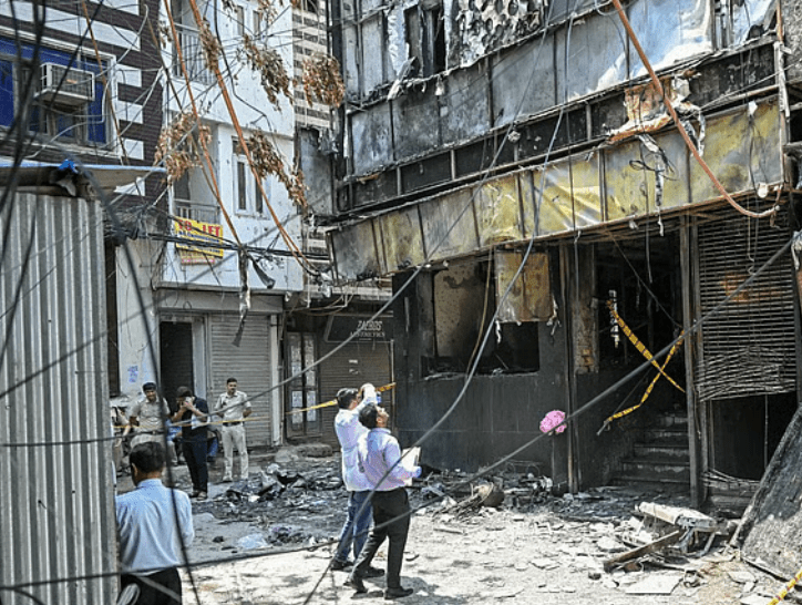 UAE extends condolences to India after deadly New Delhi hotel fire ...